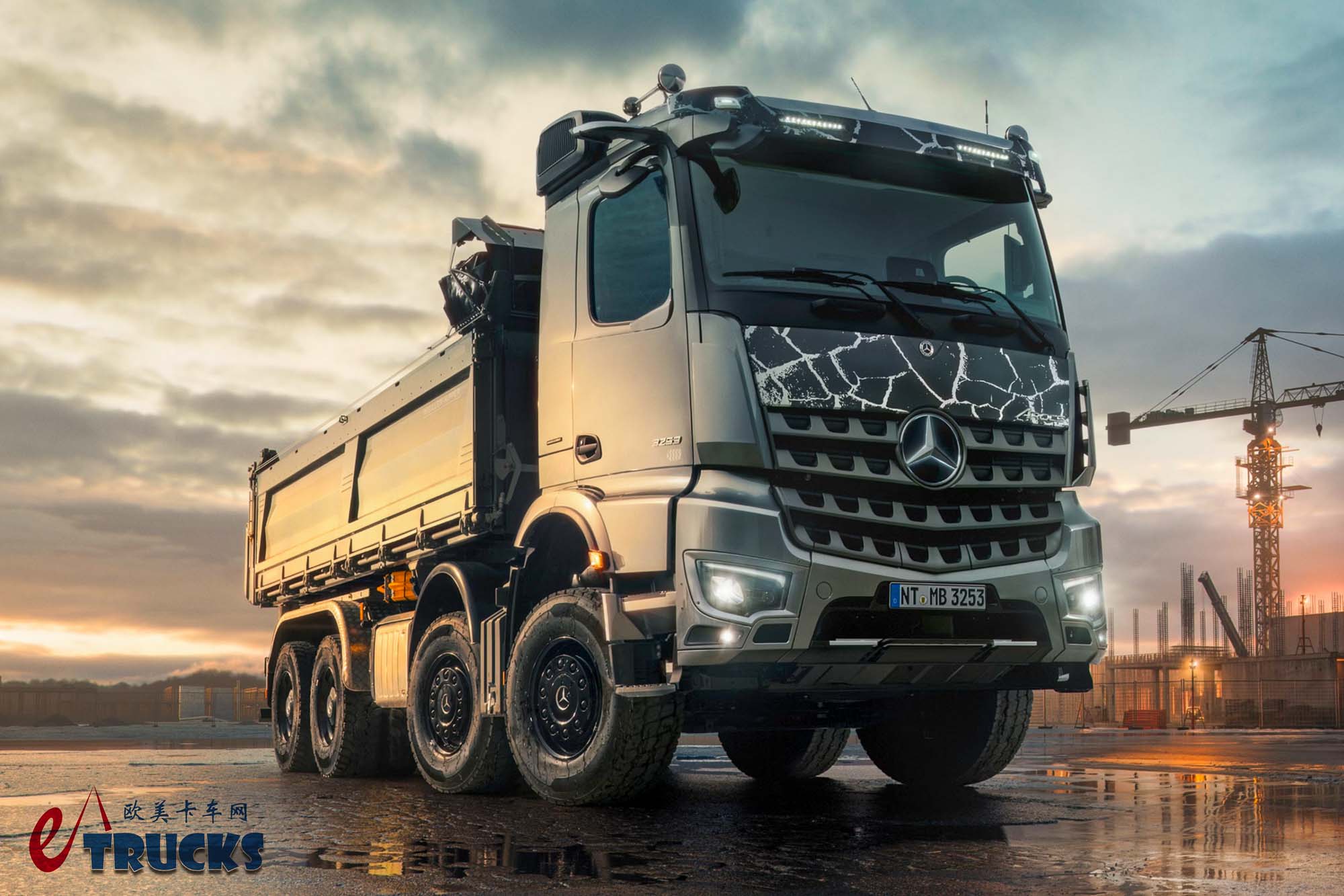 最强工程车？定制内饰外观，全球仅一百台！奔驰Arocs Extent限量版卡车来袭 | 欧美卡车网